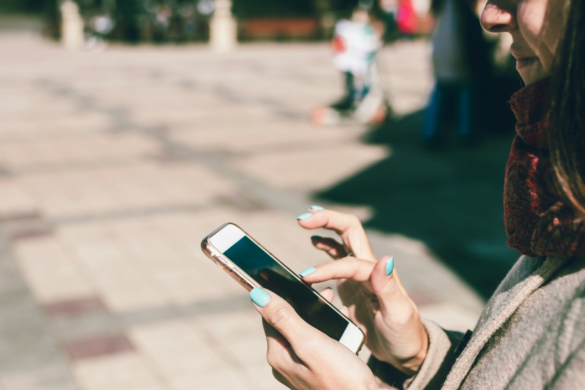Beyond the Scroll: The Influence of Influencer Marketing. • Hypetap